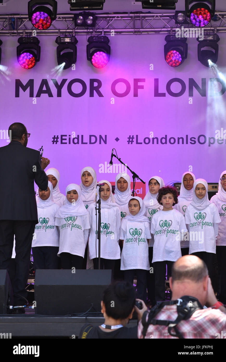 Trafalgar Square, London, UK. 2nd July 2017. Eid festival is celebrated ...