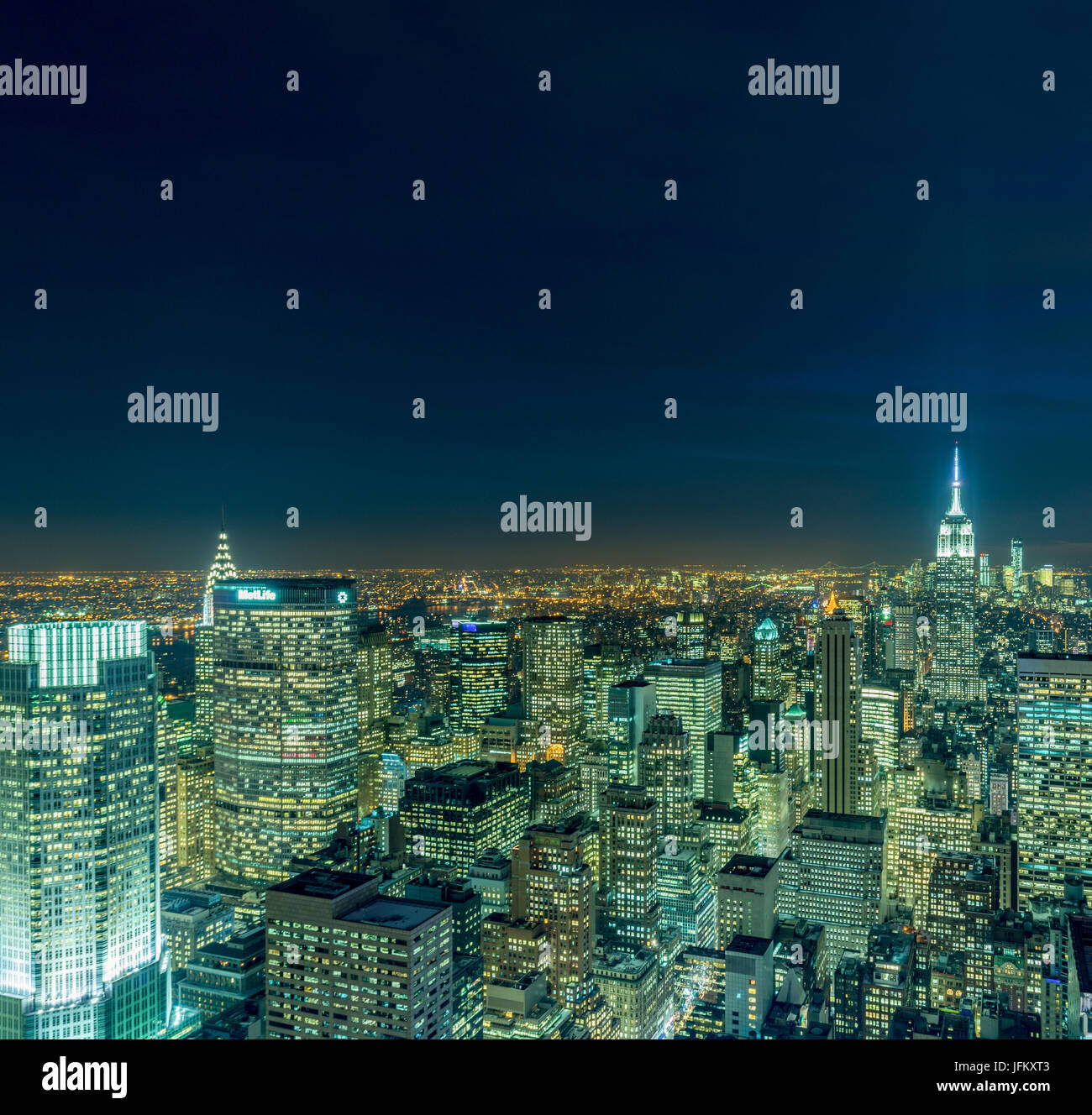 View of New York Manhattan during sunset hours Stock Photo - Alamy