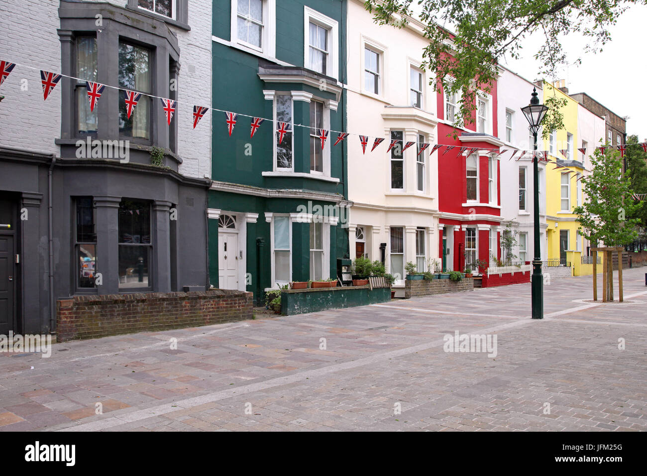 British street hi-res stock photography and images - Alamy