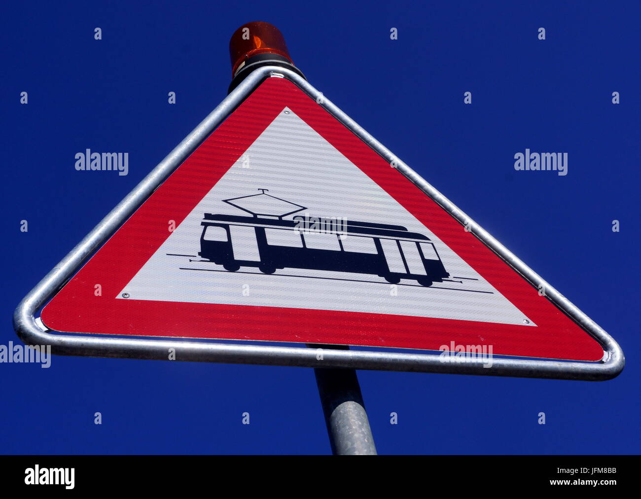 Rotes verkehrsschild hi-res stock photography and images - Alamy
