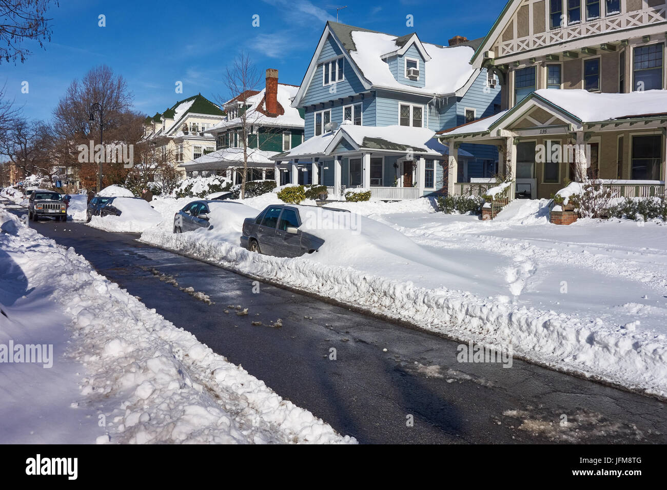 Snow covered streets of Brooklyn, New York, NY Stock Photo - Alamy