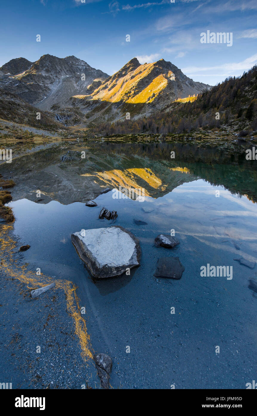 Arpy lake (Valle della Thuile, Aosta valley, Italy Stock Photo - Alamy