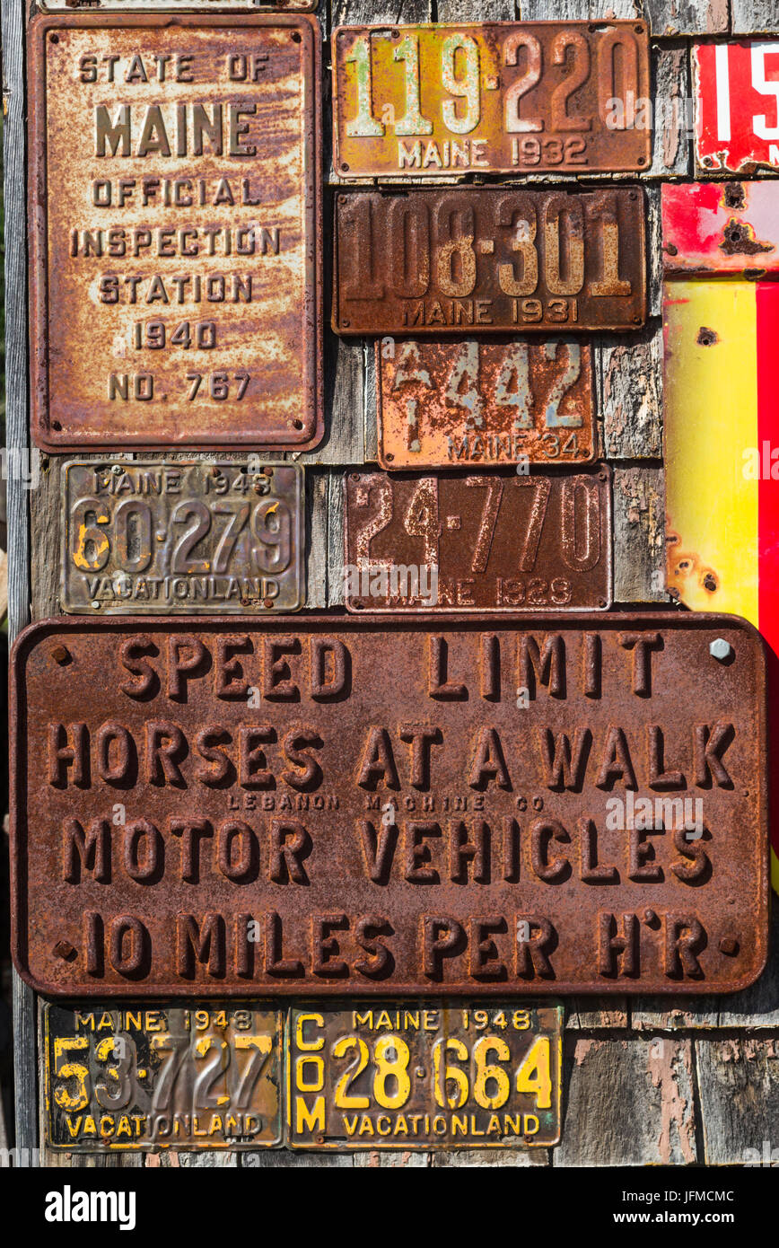 USA, Maine, Wells, antique license plates Stock Photo - Alamy USA, Maine, Wells, antique license plates Stock Photo - Alamy