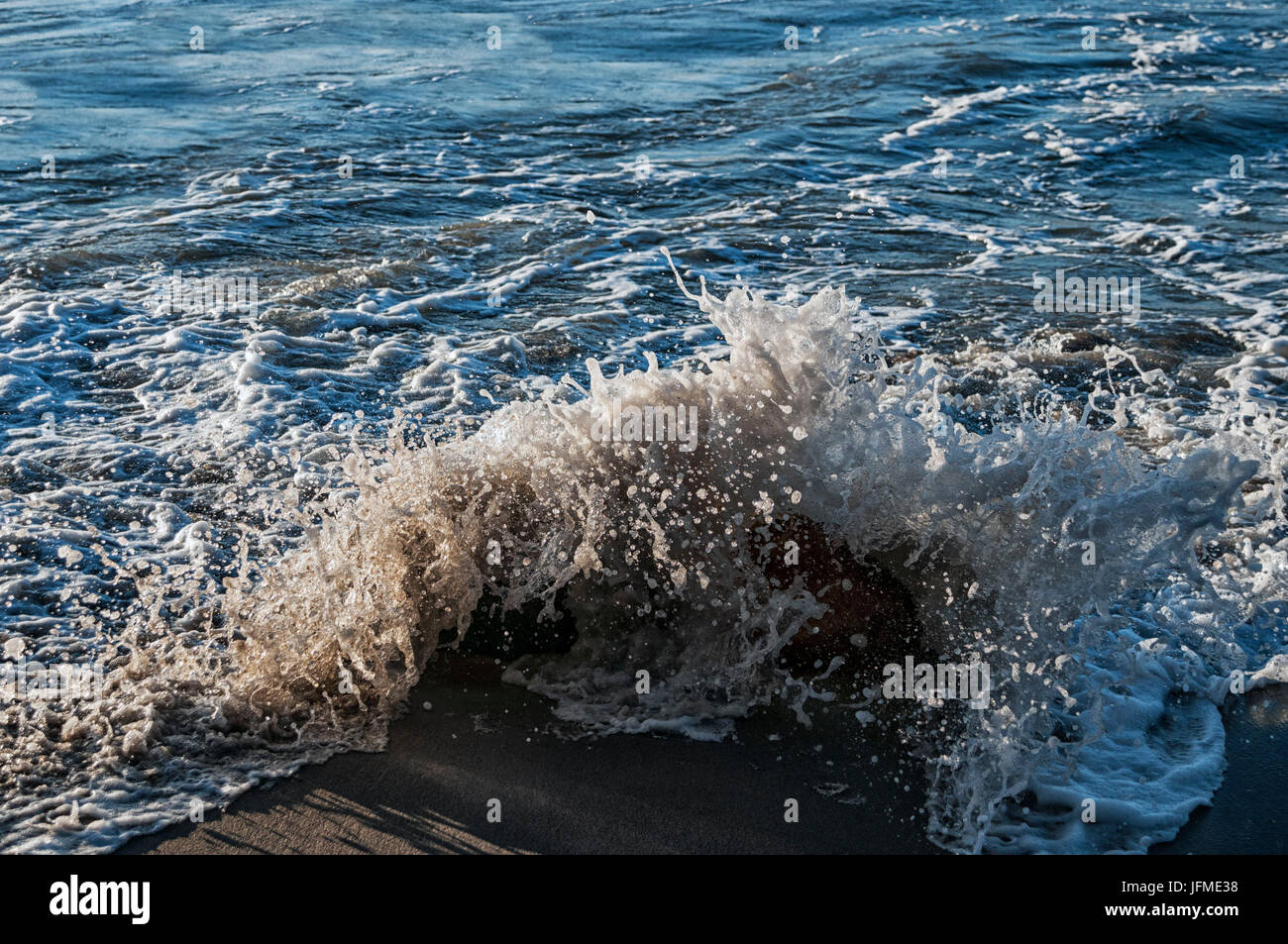Splash natural hi-res stock photography and images - Alamy