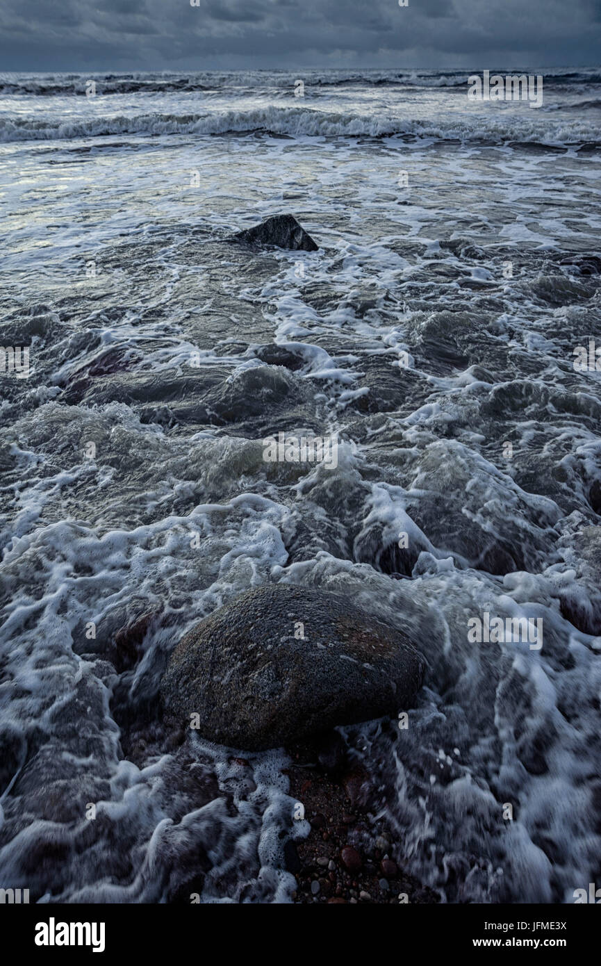 Natural Science, Wave and stone, splash Stock Photo - Alamy