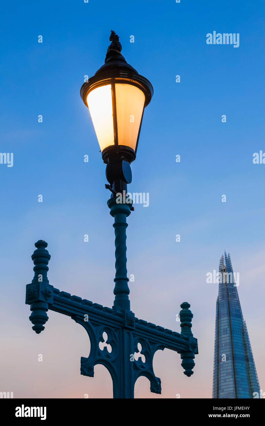 Shard of light hi-res stock photography and images - Alamy