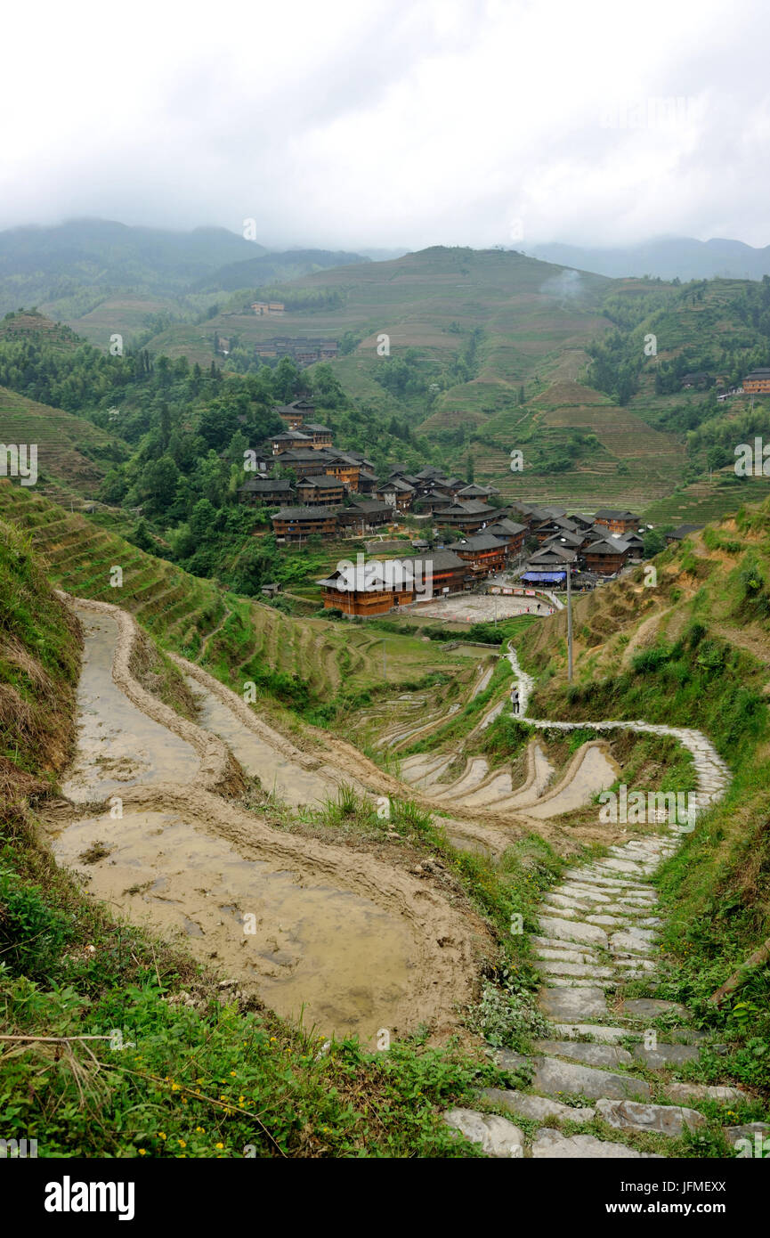 Longji rice terraces dazhai village hi-res stock photography and images ...