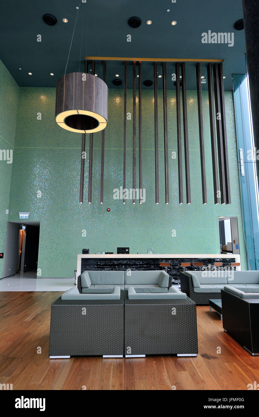 Hotel icon kowloon hi-res stock photography and images - Alamy