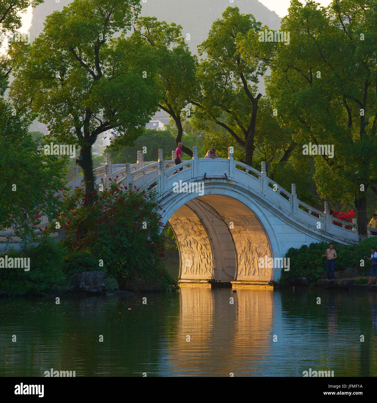 China Guangxi Guilin Bridge On Stock Photos & China Guangxi Guilin ...
