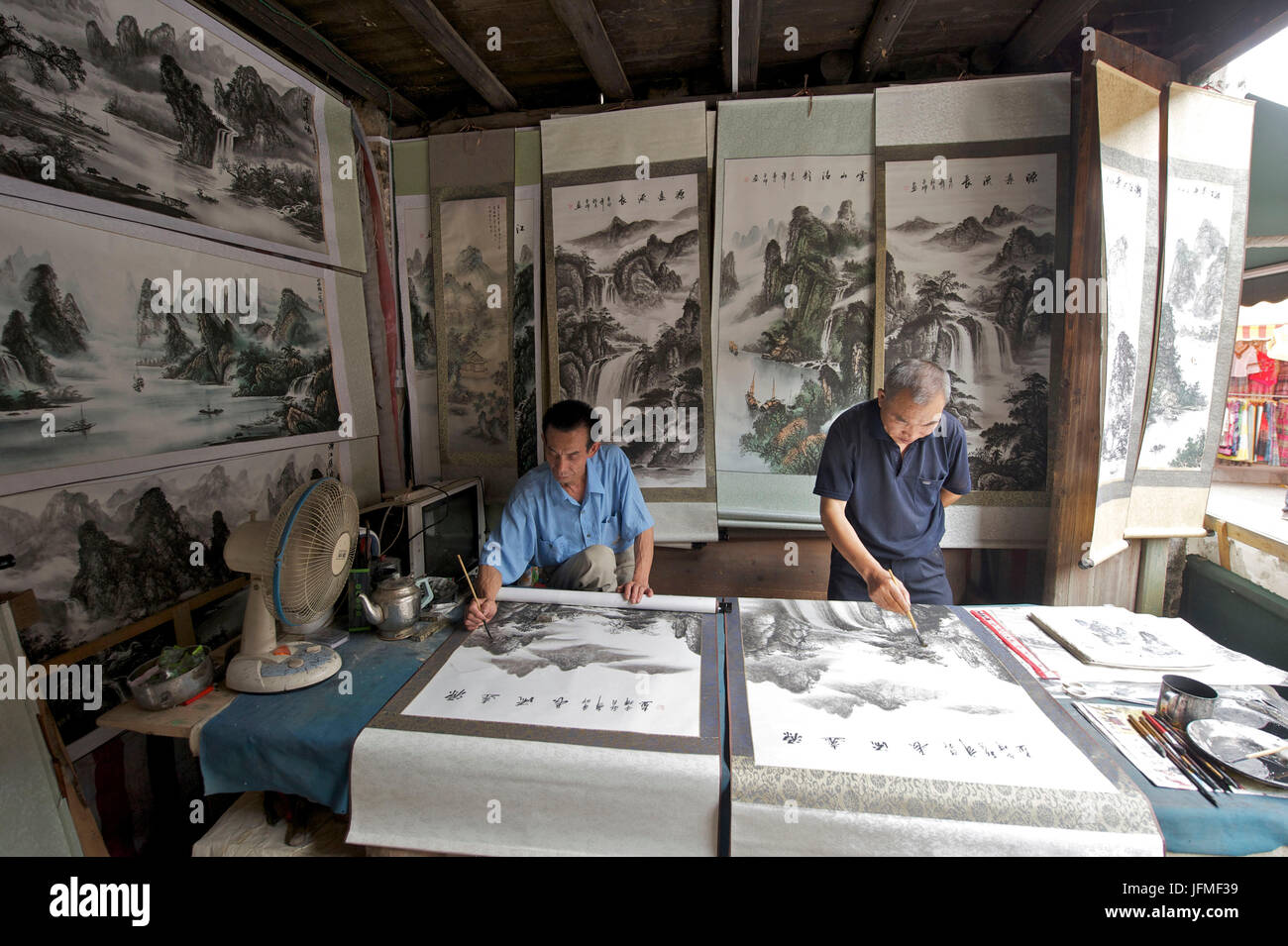 Su Li Painter High Resolution Stock Photography and Images - Alamy