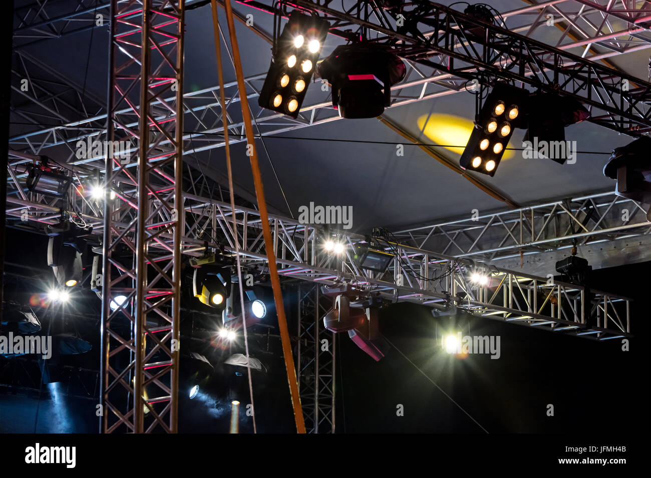 Stage lighting spotlights hi-res stock photography and images - Alamy