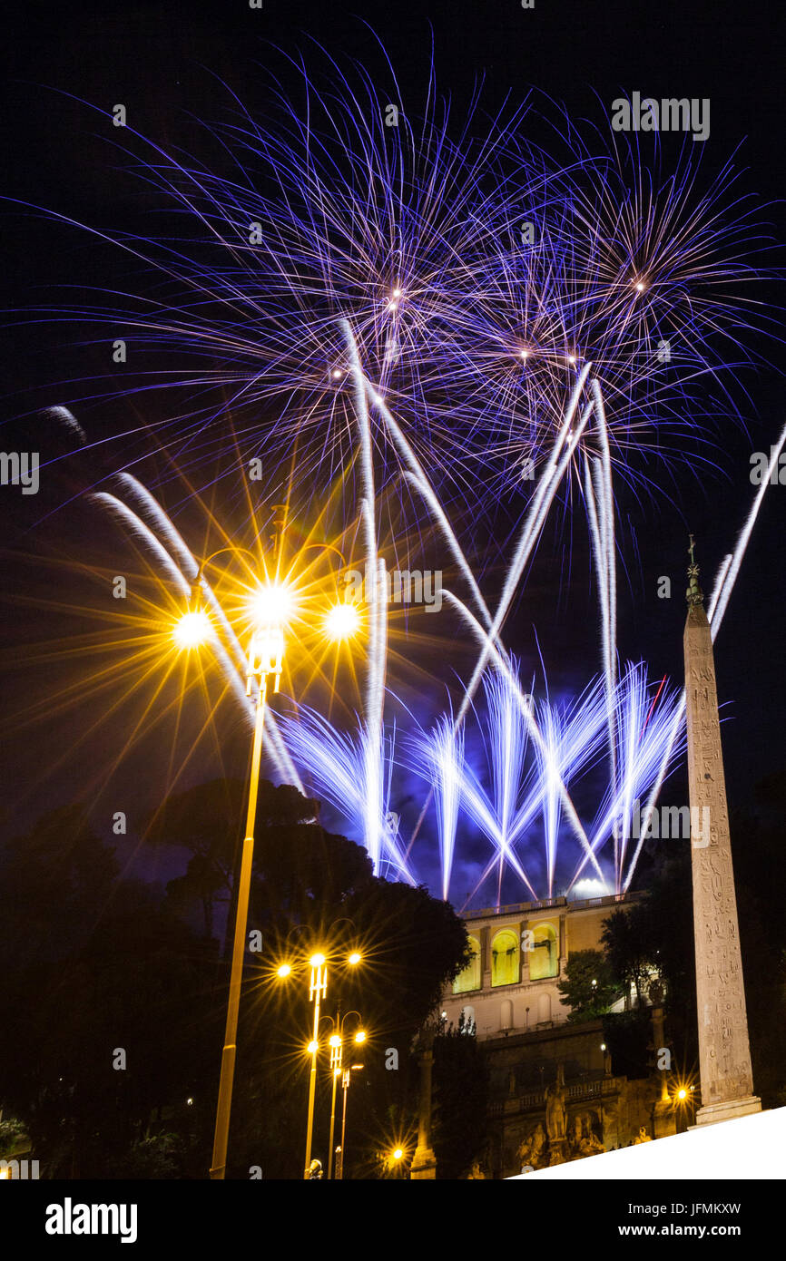 La Girandola Fireworks at Piazza del Popolo Stock Photo - Alamy