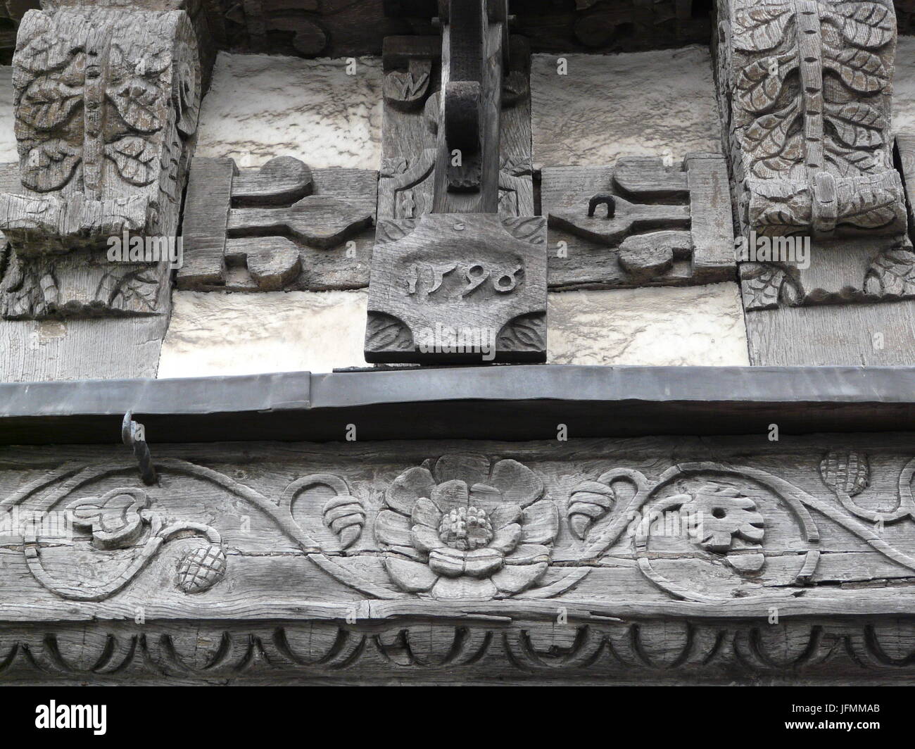 Harvard House Carving Close Up 1596 Stock Photo - Alamy