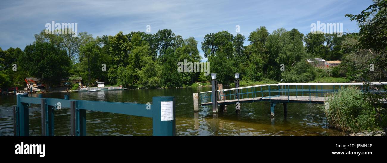 Impressions of the Havel River in the surroundings of Peacock Island ...