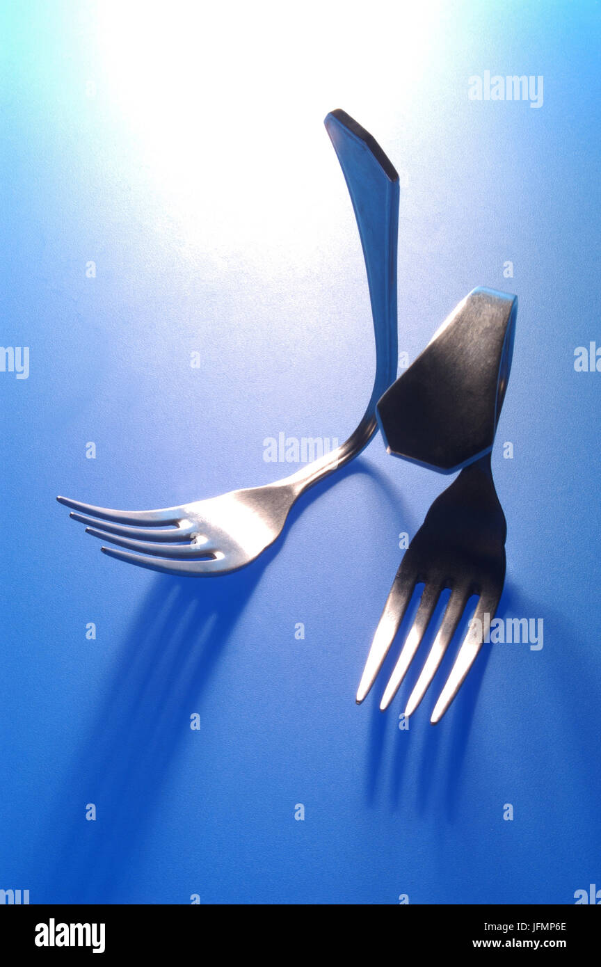 Bent forks hi-res stock photography and images - Alamy