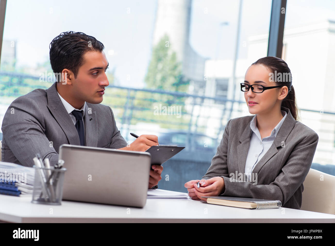 Businesspeople having discussion in the office Stock Photo - Alamy Businesspeople having discussion in the office Stock Photo - Alamy