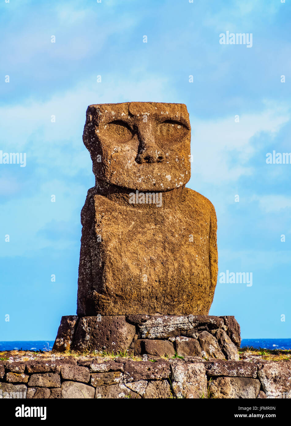 Moai in Ahu Vai Uri, Tahai Archaeological Complex, Rapa Nui National ...
