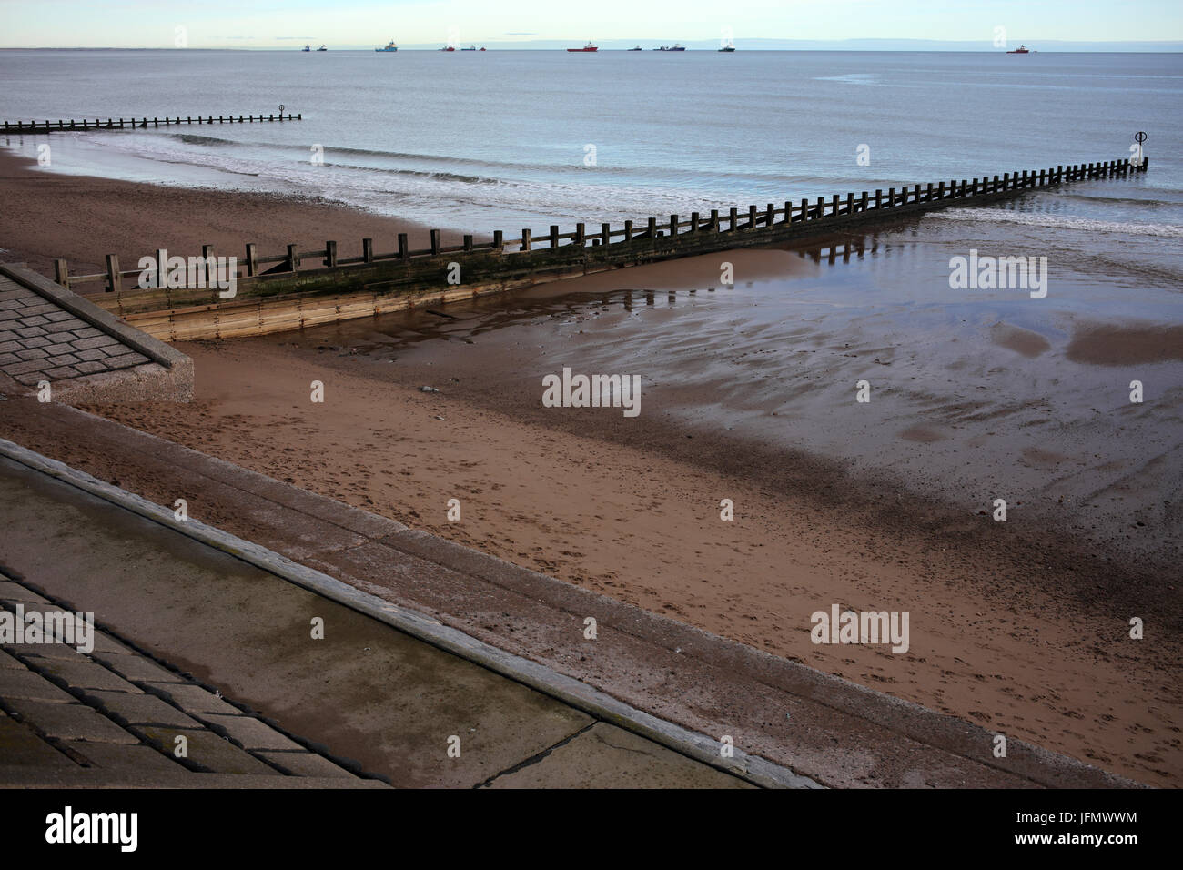 Beach promenade aberdeen hi-res stock photography and images - Alamy