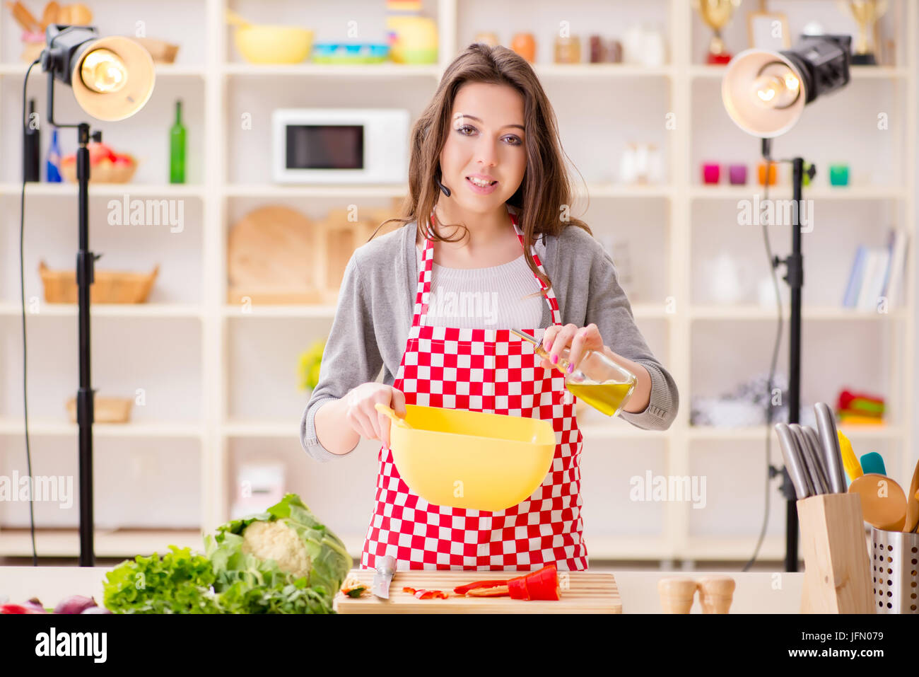 The food cooking tv show in the studio Stock Photo - Alamy