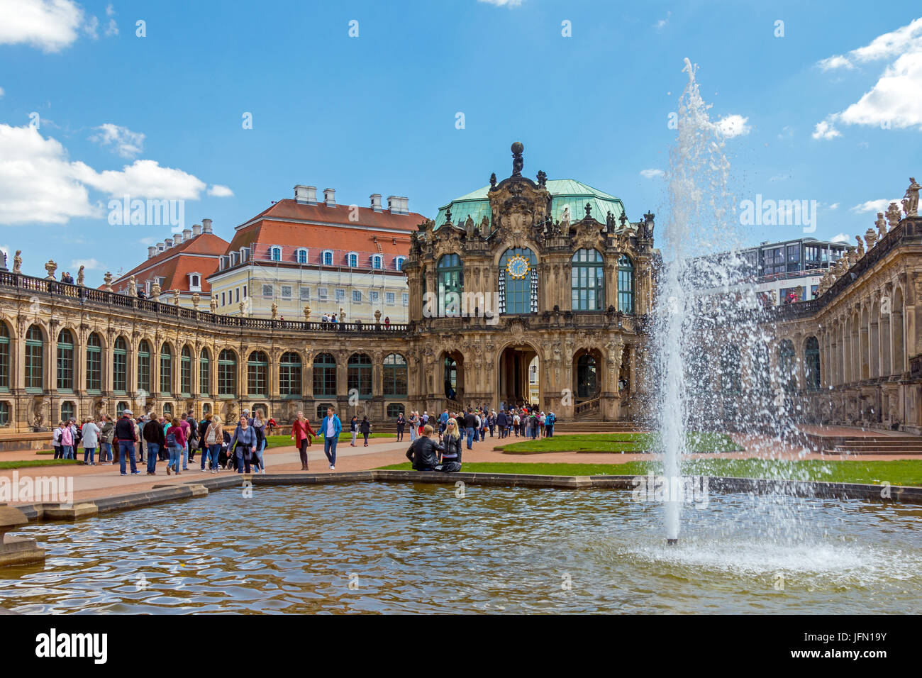 Der zwinger hi-res stock photography and images - Alamy