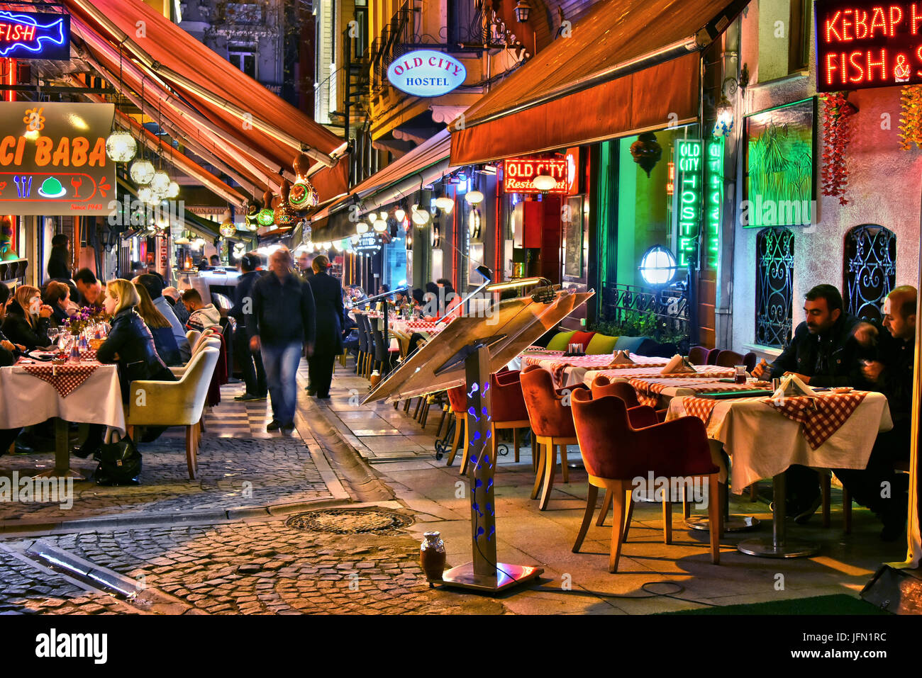 Restaurants in Istanbul, Turkey Stock Photo - Alamy