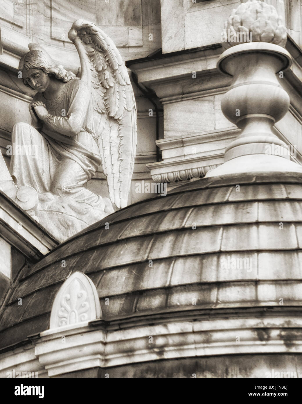 Catholic church architecture hi-res stock photography and images - Alamy