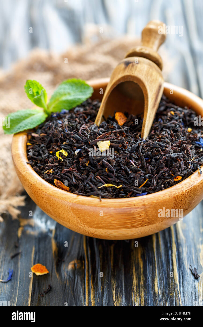 Tea scoop hi-res stock photography and images - Alamy