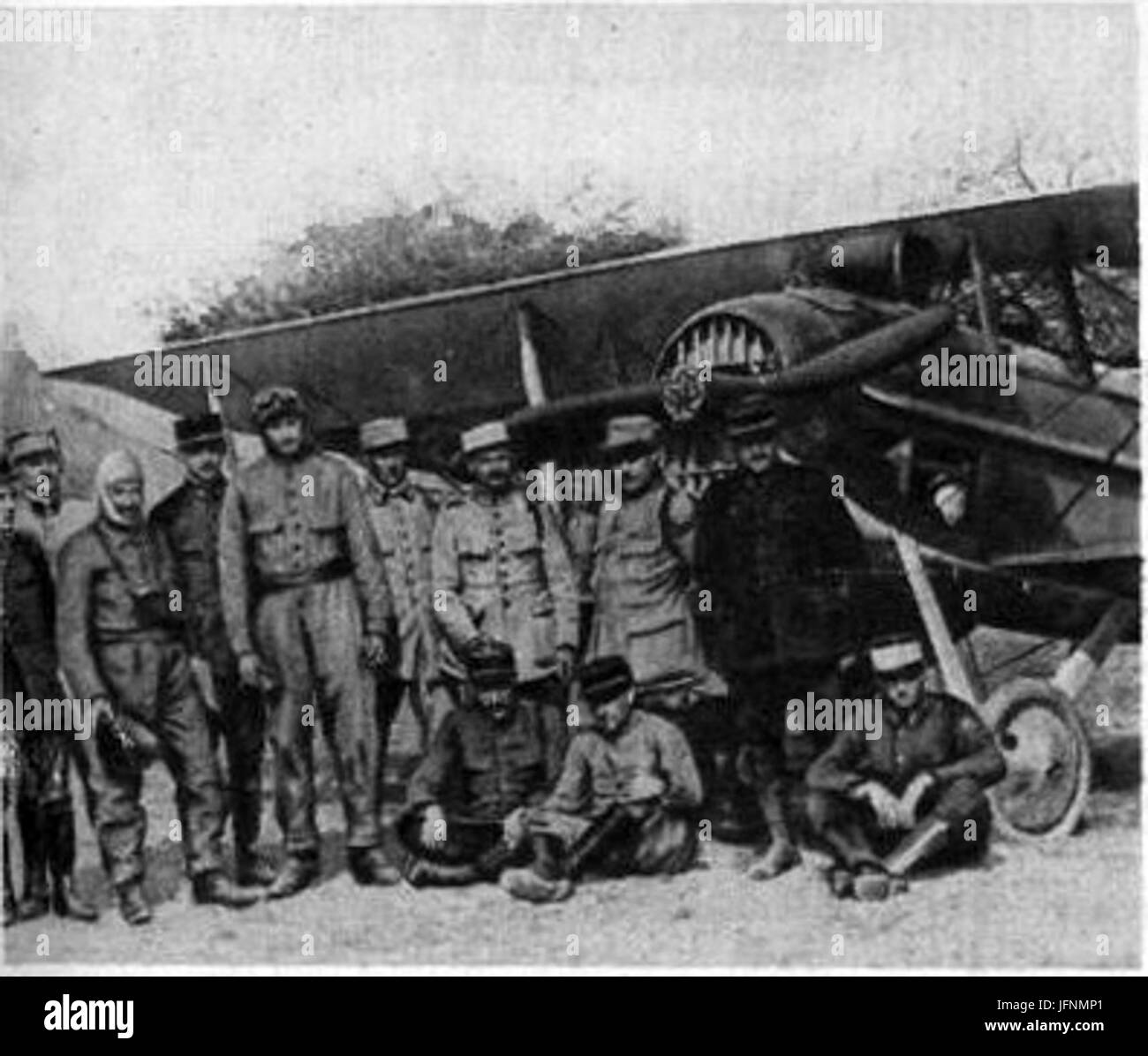 Français bombardé hi-res stock photography and images - Alamy