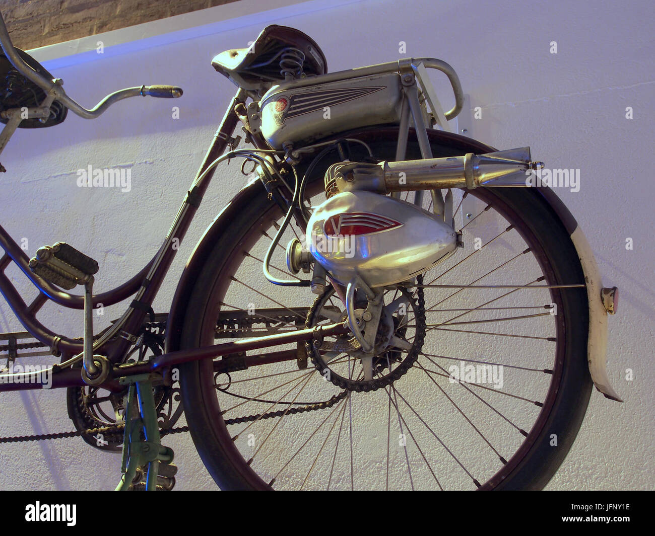 Cyclemaster hi-res stock photography and images - Alamy