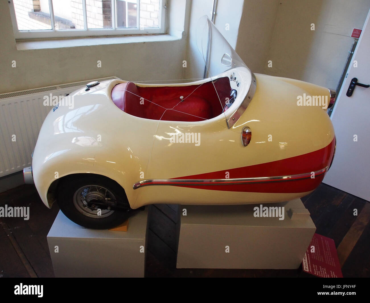 1957 Brütsch Mopetta, Rollende Einkaufstasche, 49cc 2,3hp bild 1 Stock ...