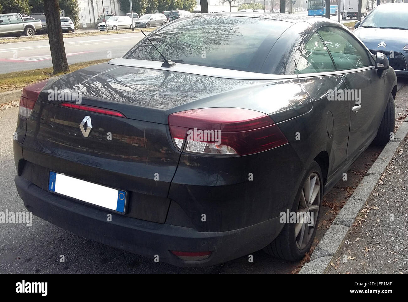 Renault megane rear hi-res stock photography and images - Alamy