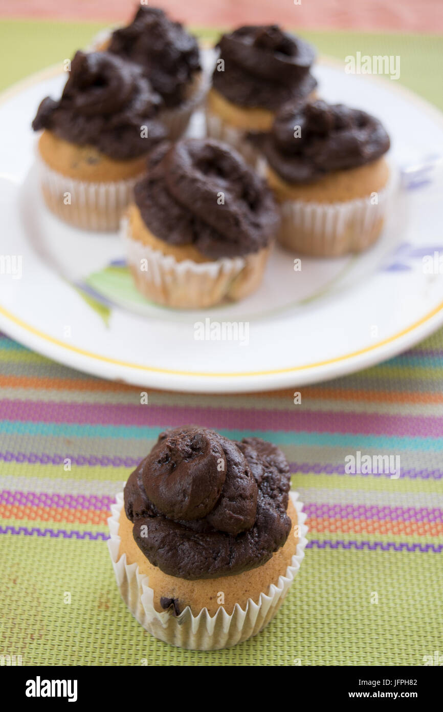 made by hand muffins with melted chocolate Stock Photo - Alamy