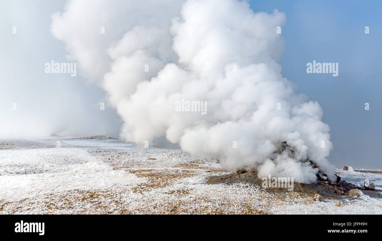 Thermal smoke hi-res stock photography and images - Alamy