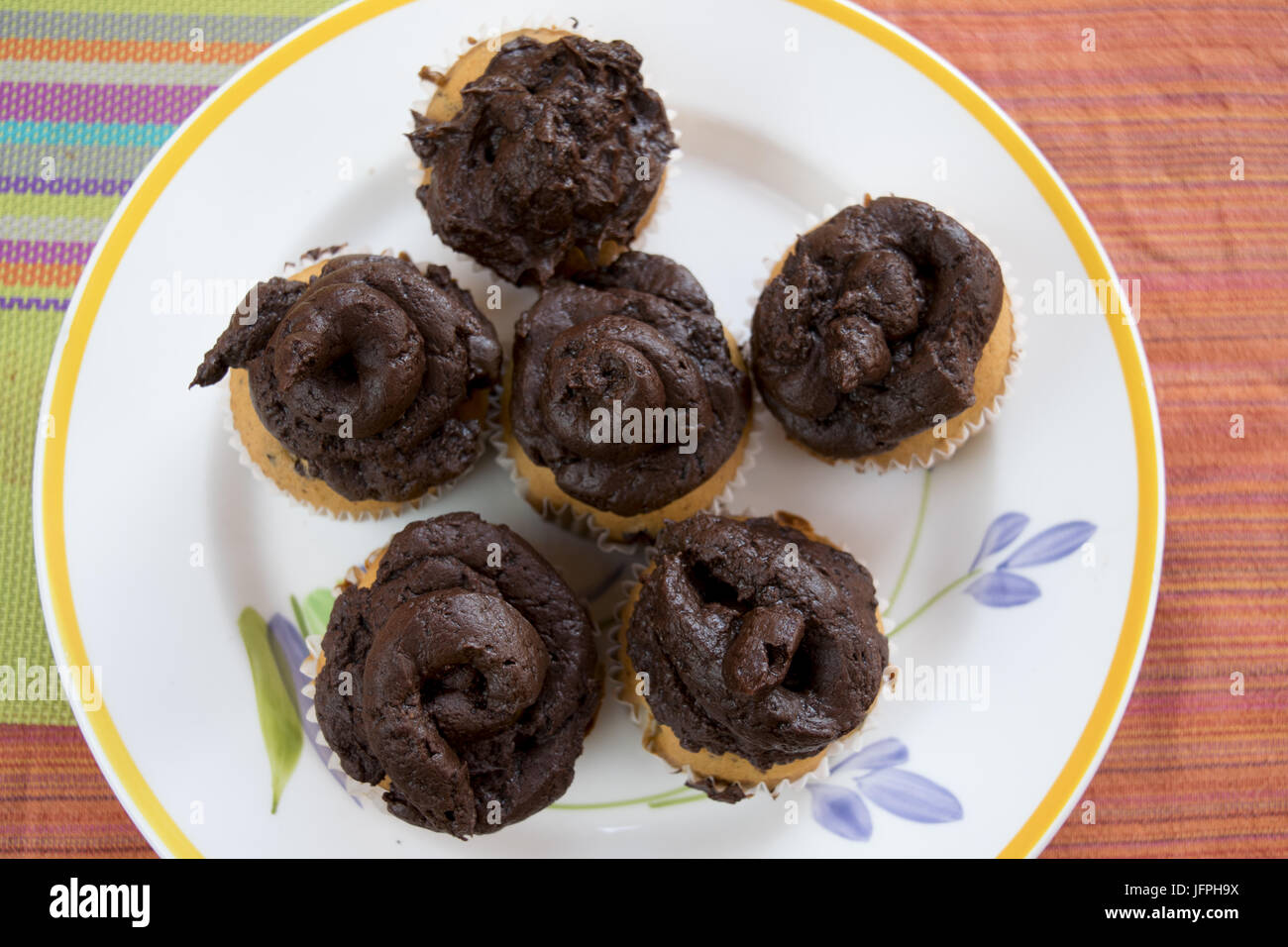 made by hand muffins with melted chocolate Stock Photo - Alamy