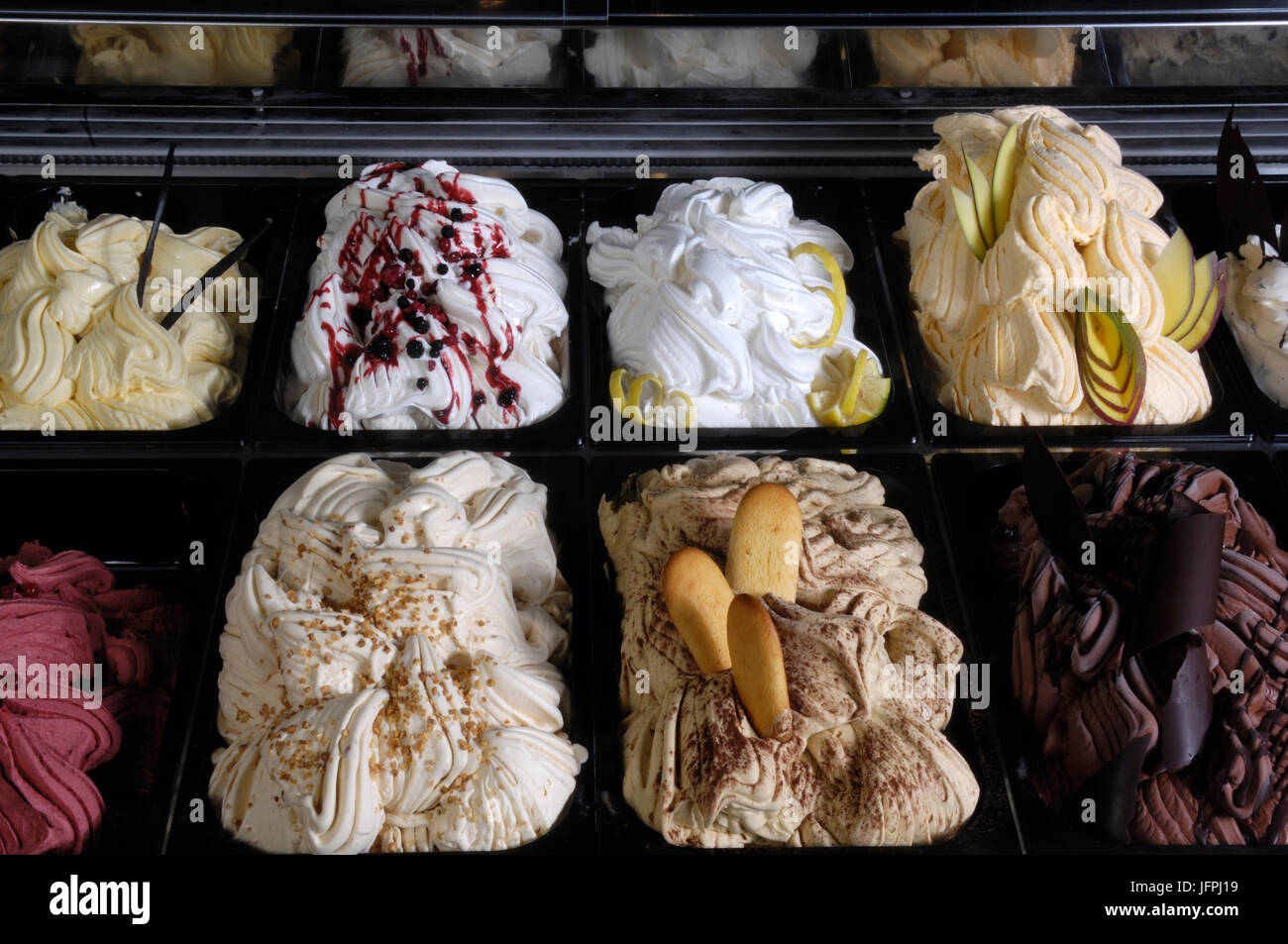 ice cream shop Stock Photo - Alamy