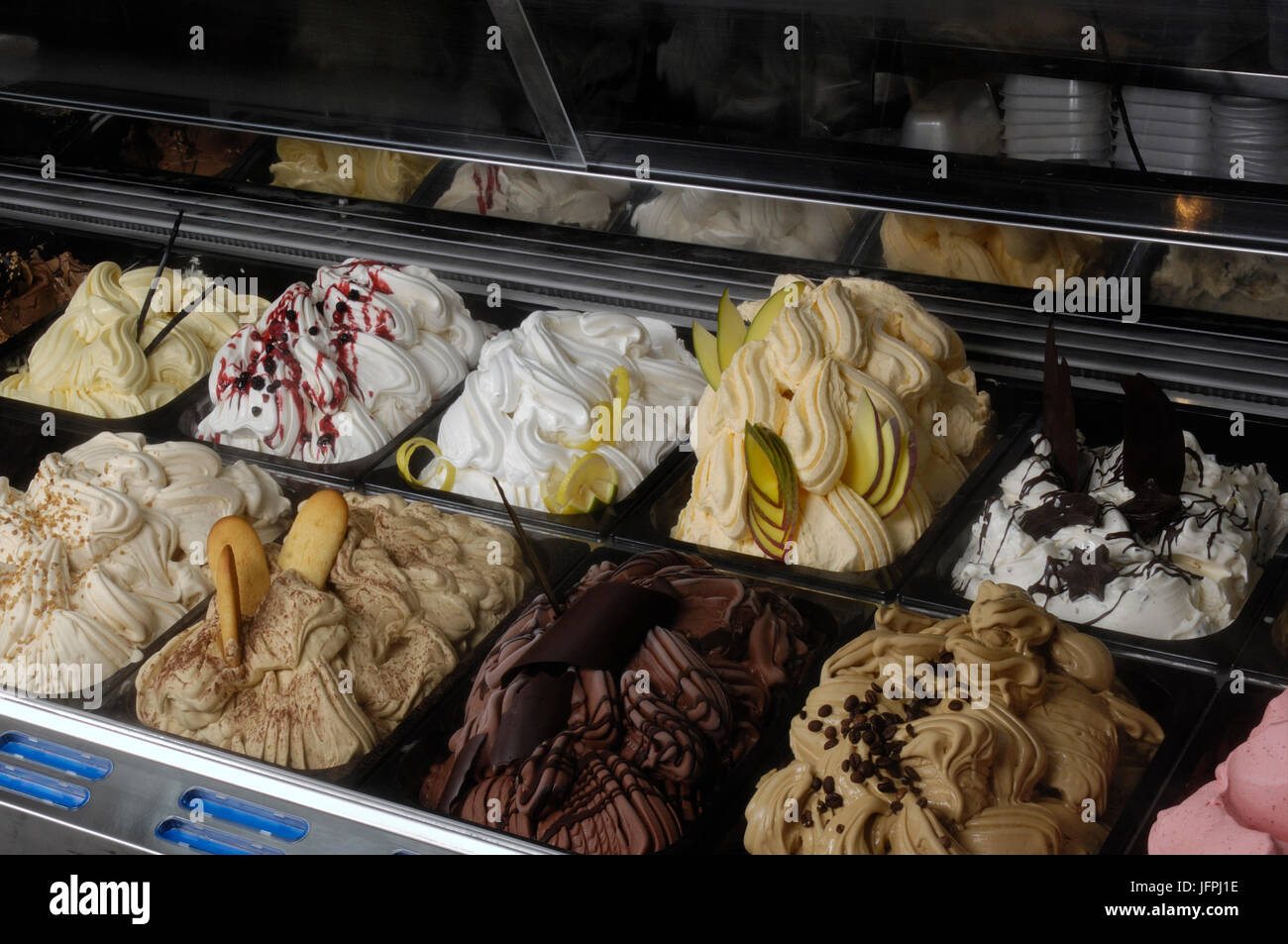 ice cream shop Stock Photo - Alamy