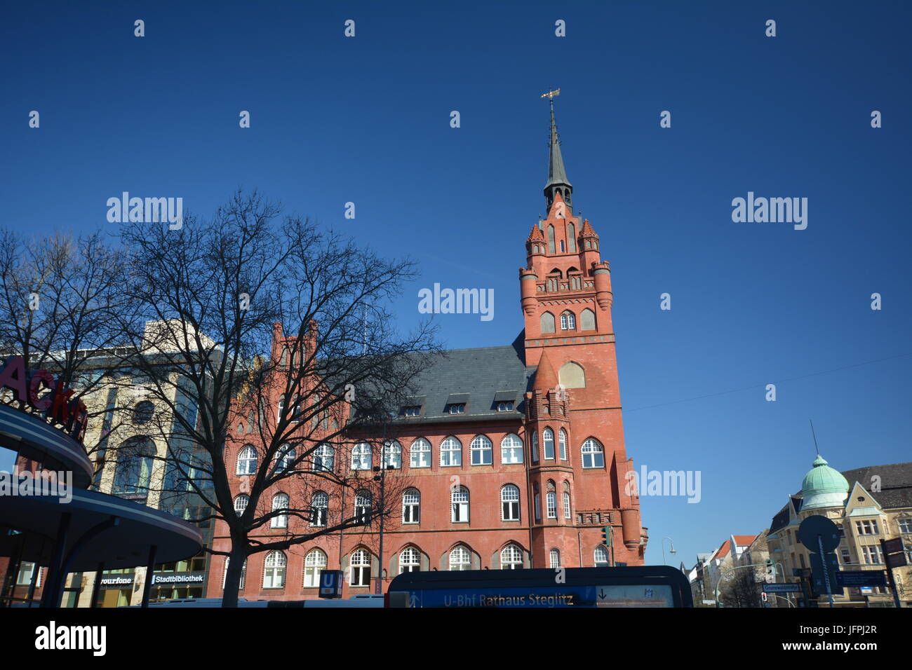 Schlossstrasse berlin view hi-res stock photography and images - Alamy
