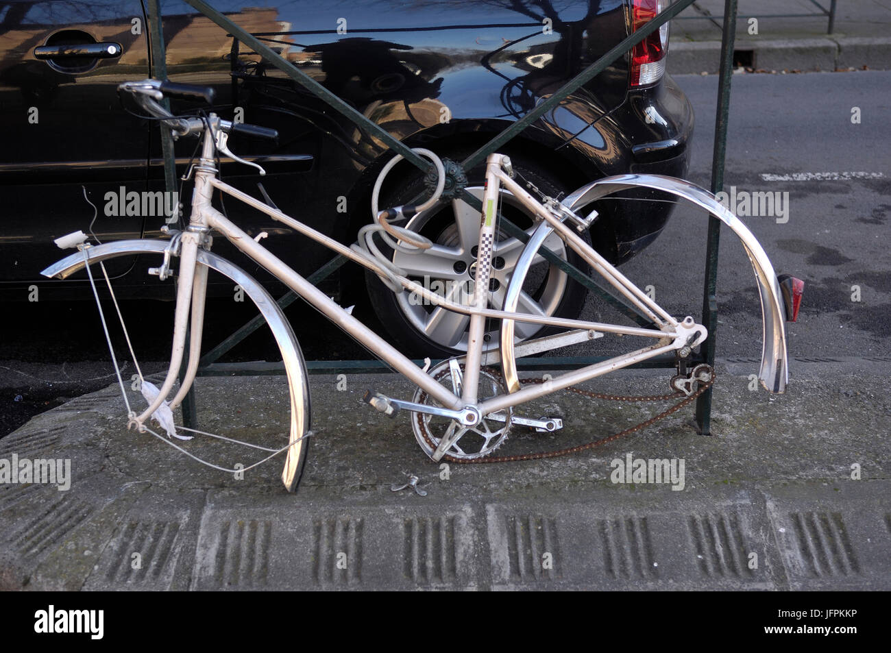 stolen bicycle parts Stock Photo - Alamy