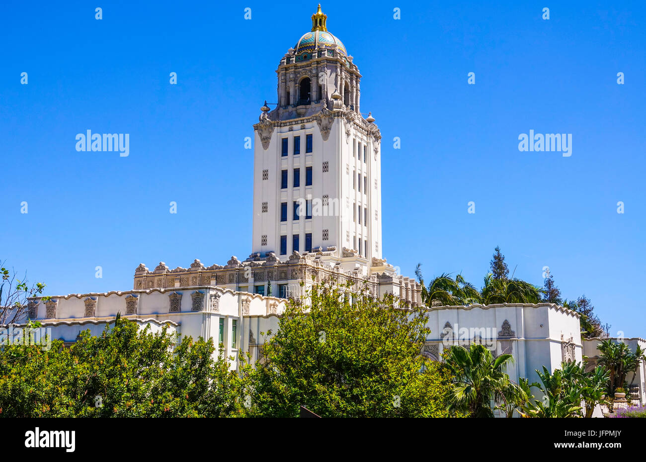 Beverly Hills City Hall Stock Photo - Alamy
