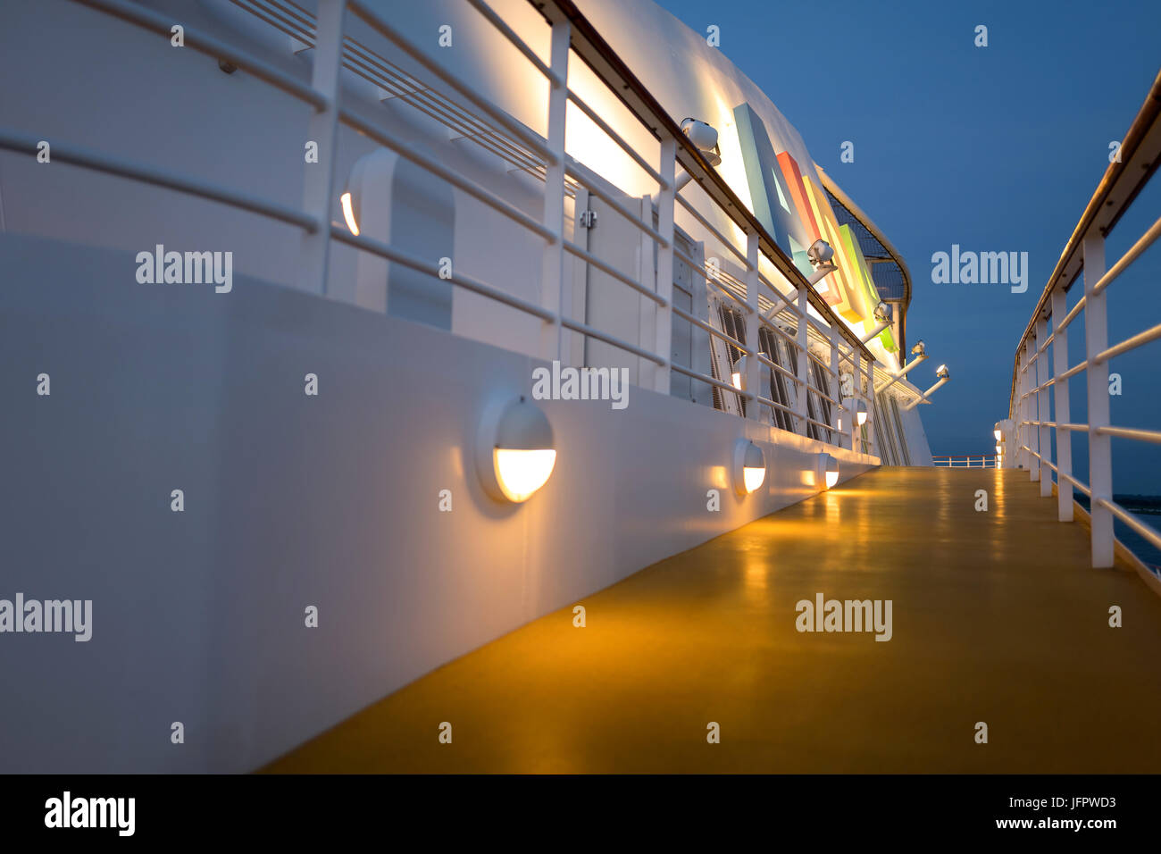 Logo ship funnel hi-res stock photography and images - Alamy