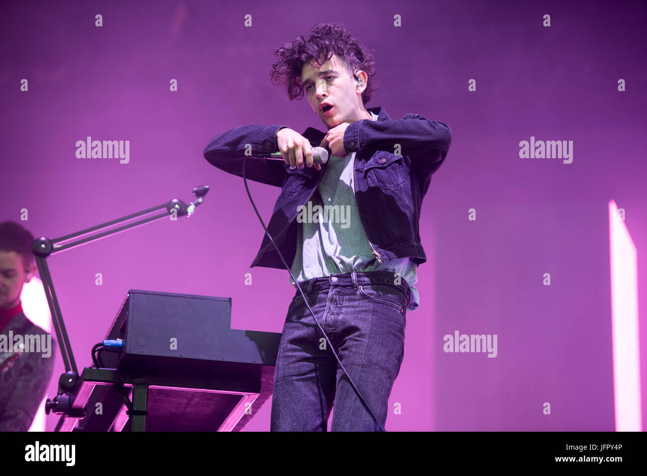 Heaton Park, Manchester, UK. 11th june, 2017. The 1975 perform live on ...
