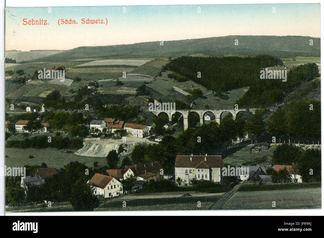 10340-Sebnitz-1908-Blick auf Sebnitz mit Umgebung und Eisenbahnbrücke ...
