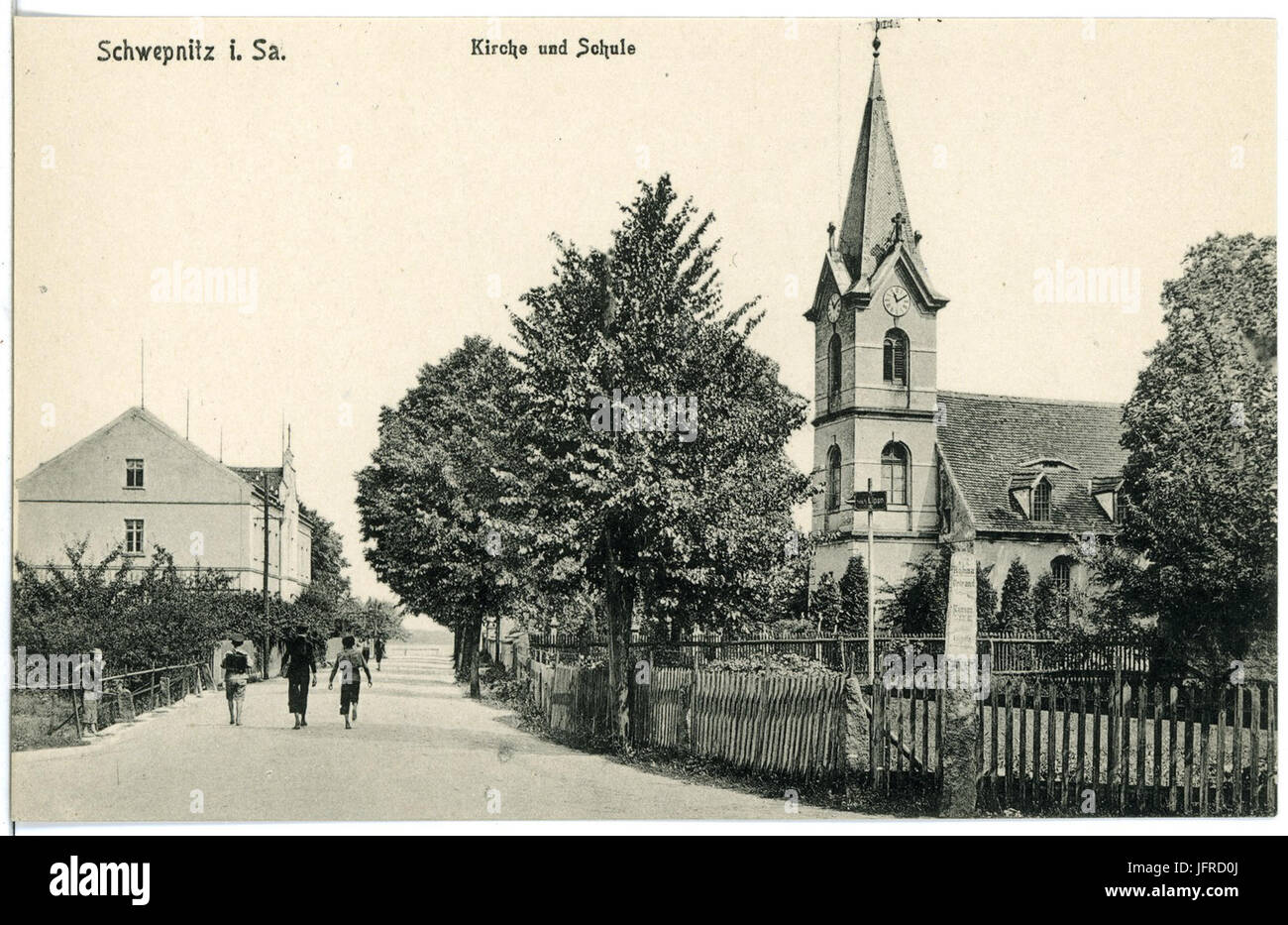 19585-Schwepnitz-1915-Kirche und Schule-Brück & Sohn Kunstverlag Stock ...