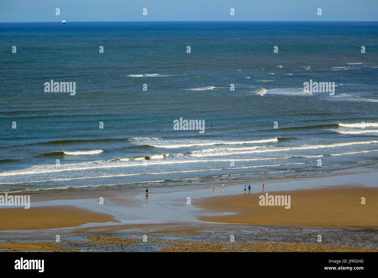 People on north sea hi-res stock photography and images - Alamy