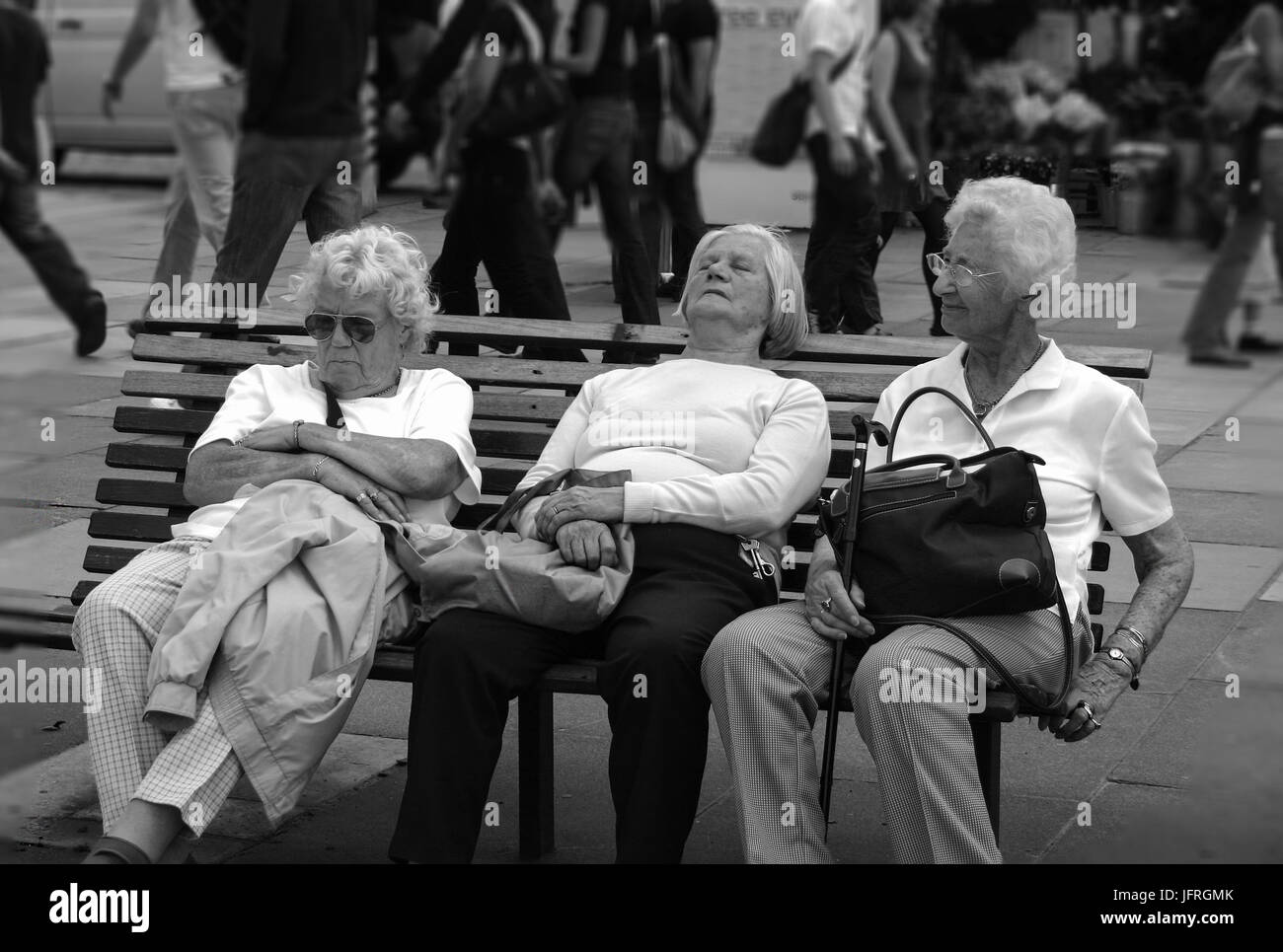 Taking a break rest resting hi-res stock photography and images - Alamy