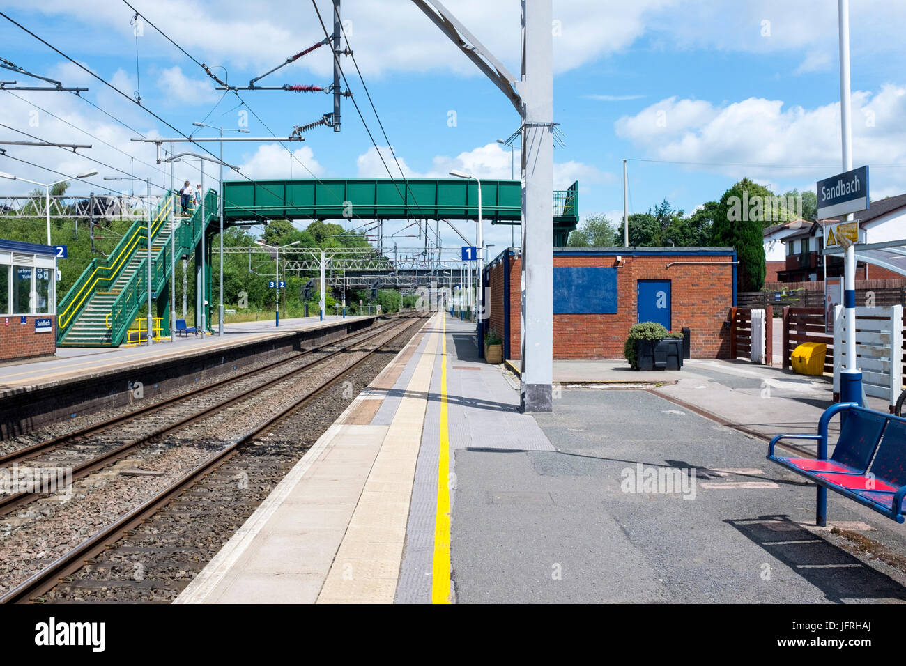 Sandbach hi-res stock photography and images - Alamy