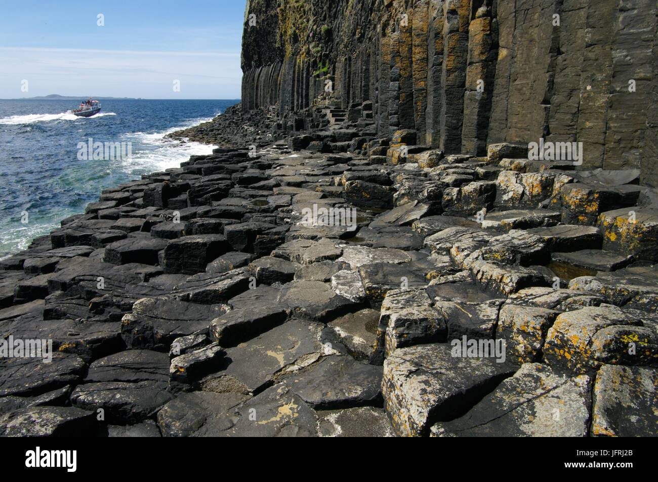 Uninhabited isle of staffa hi-res stock photography and images - Alamy