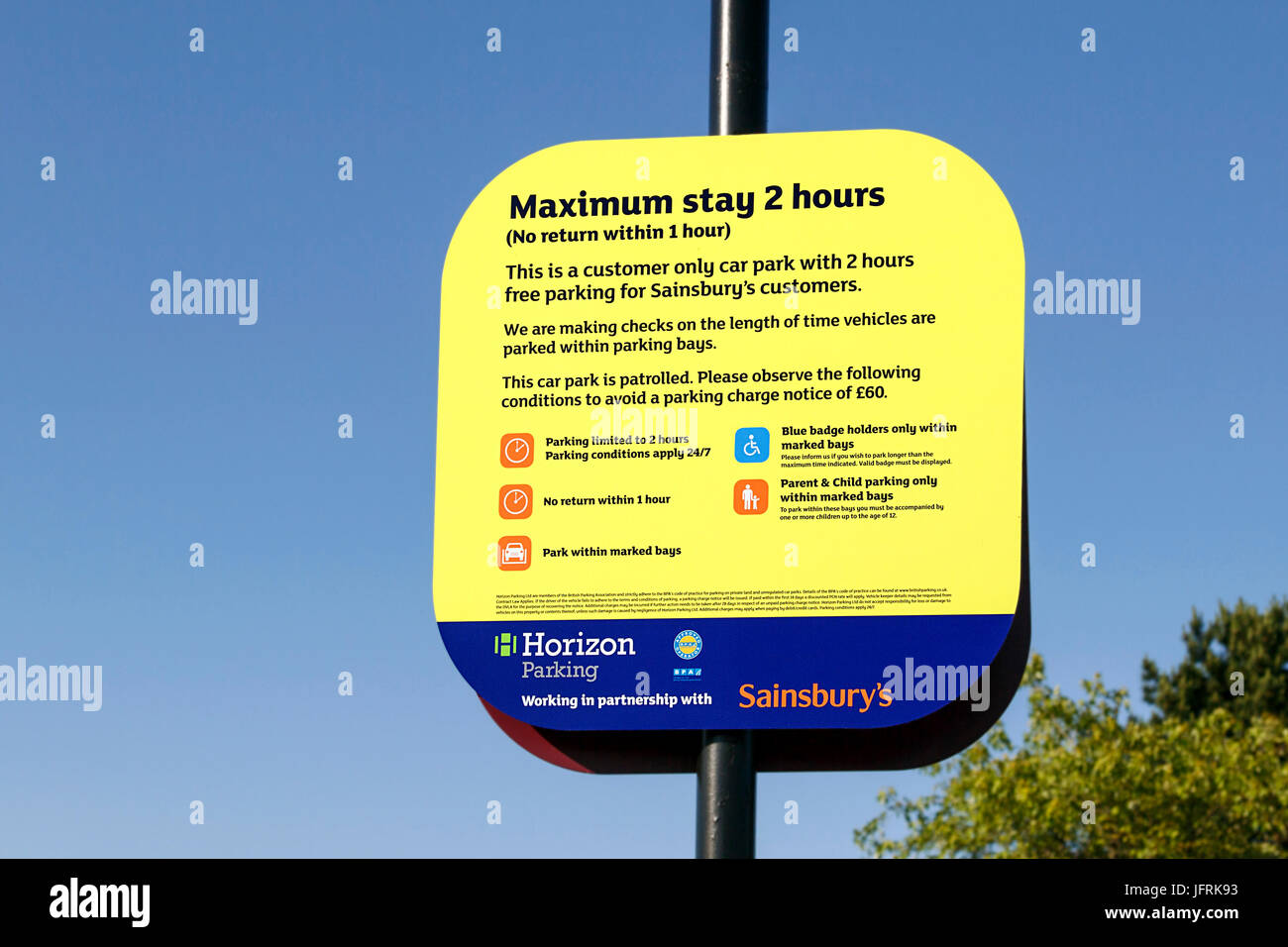 Car parking sainsburys hi-res stock photography and images - Alamy