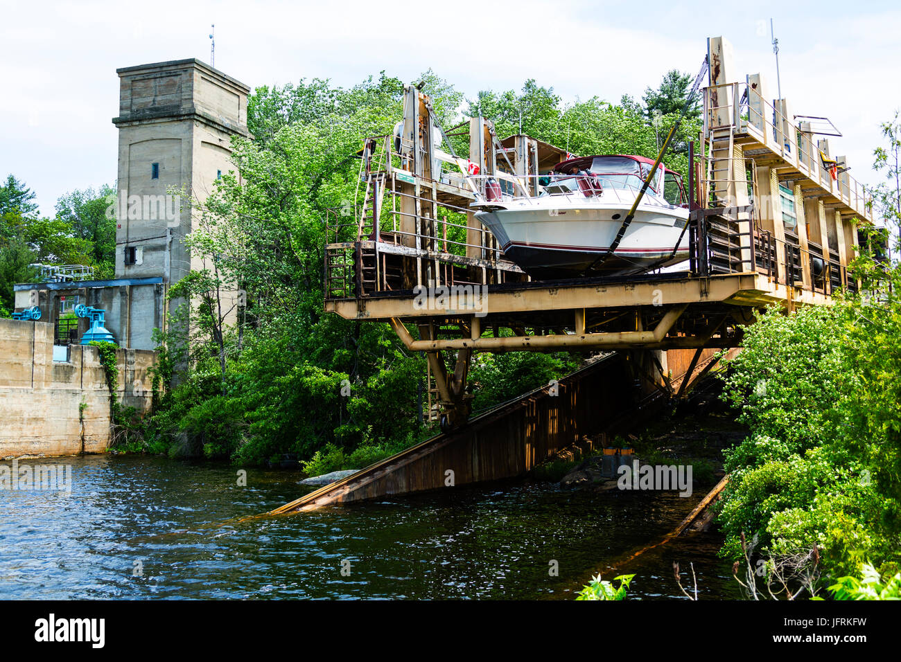 Big Chute Marine Railway lock 44 the Trent-Severn Waterway in Stock ...