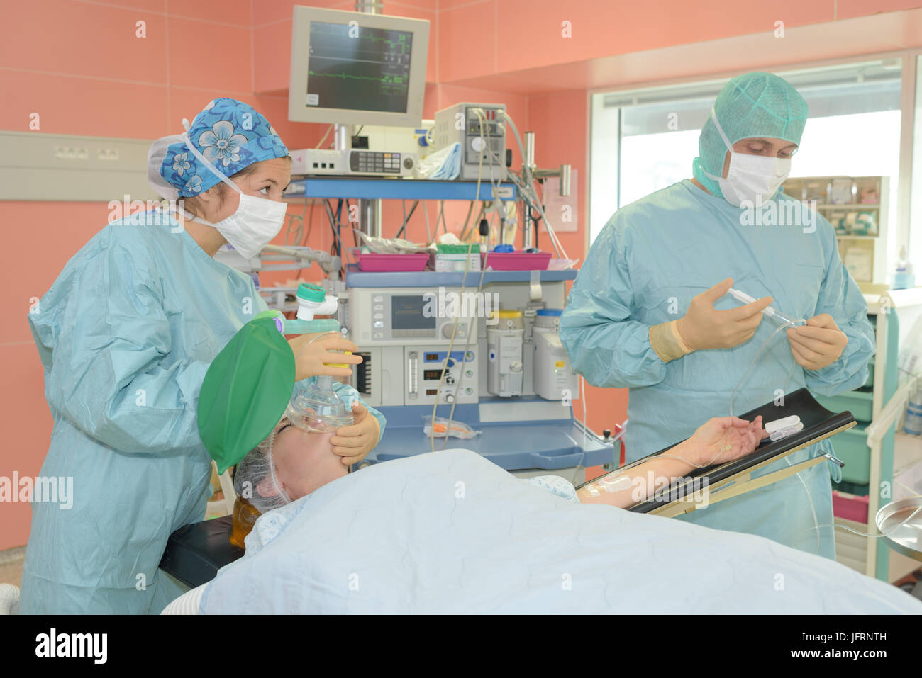 Health worker administer dose hi-res stock photography and images - Alamy